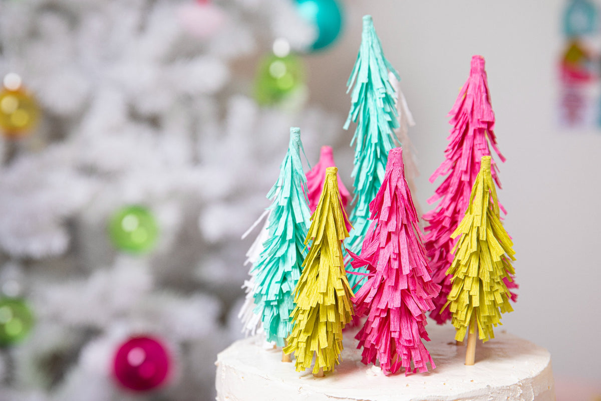 Sizzix Surfacez - Crepe Paper, 12" x 24", Festive, 10 Sheets – Sizzix.co.uk